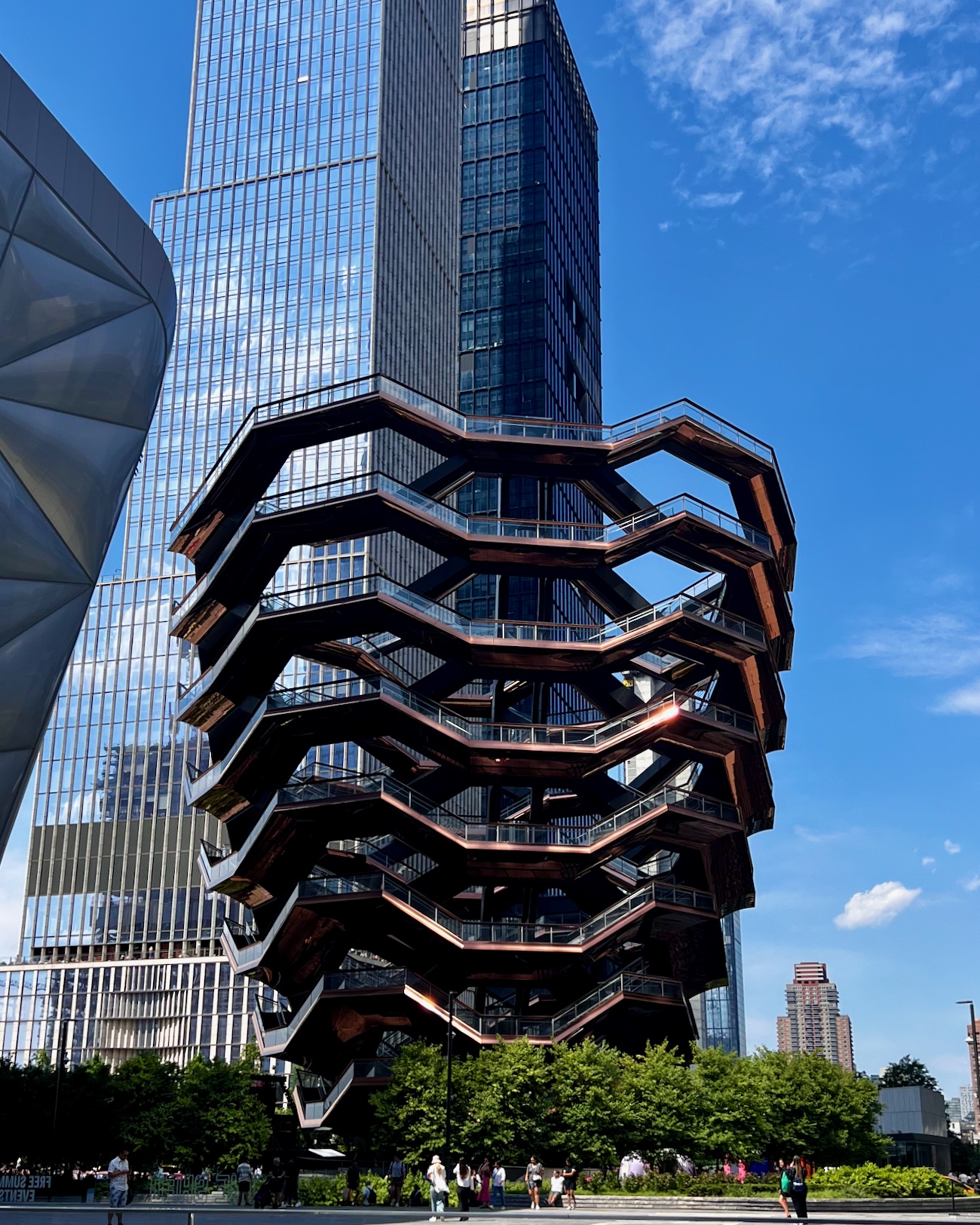 Walk The High Line in New York for Beautiful Views - Live Fit Magazine